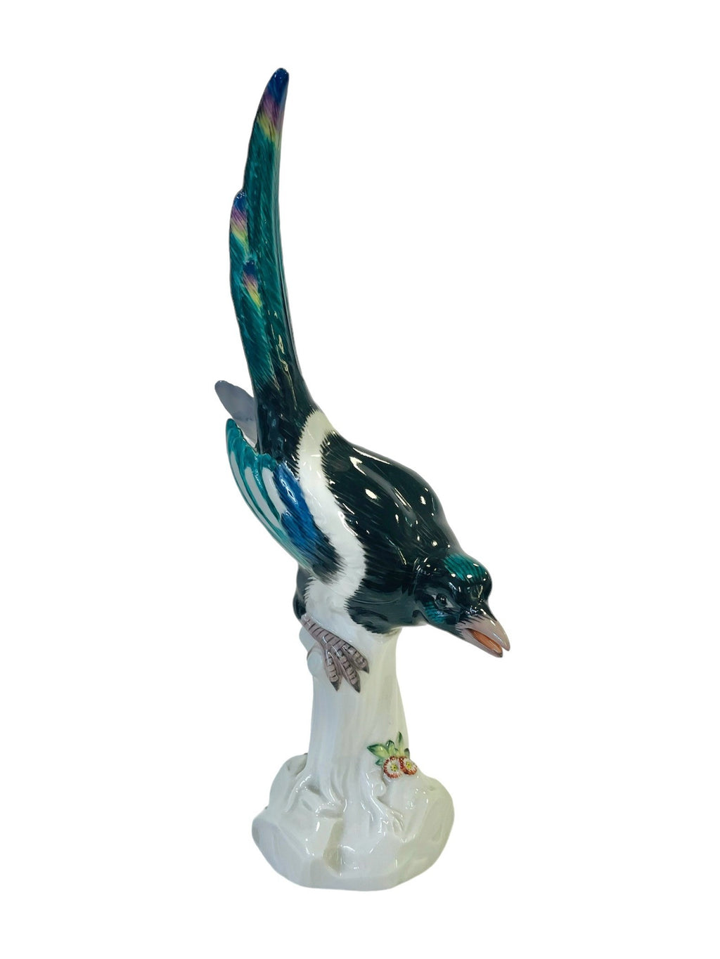 Meissen Bird Figurine Magpie Right – SinclairsCollectables